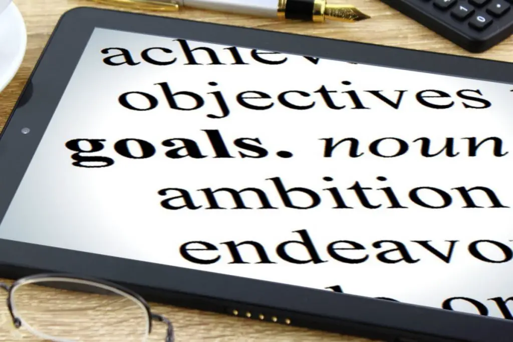 Ultimate Guide to ISO 9001 Quality Objectives - Machinist Guides