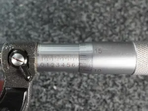 How to Read a Micrometer - Beginner's Guide - Machinist Guides